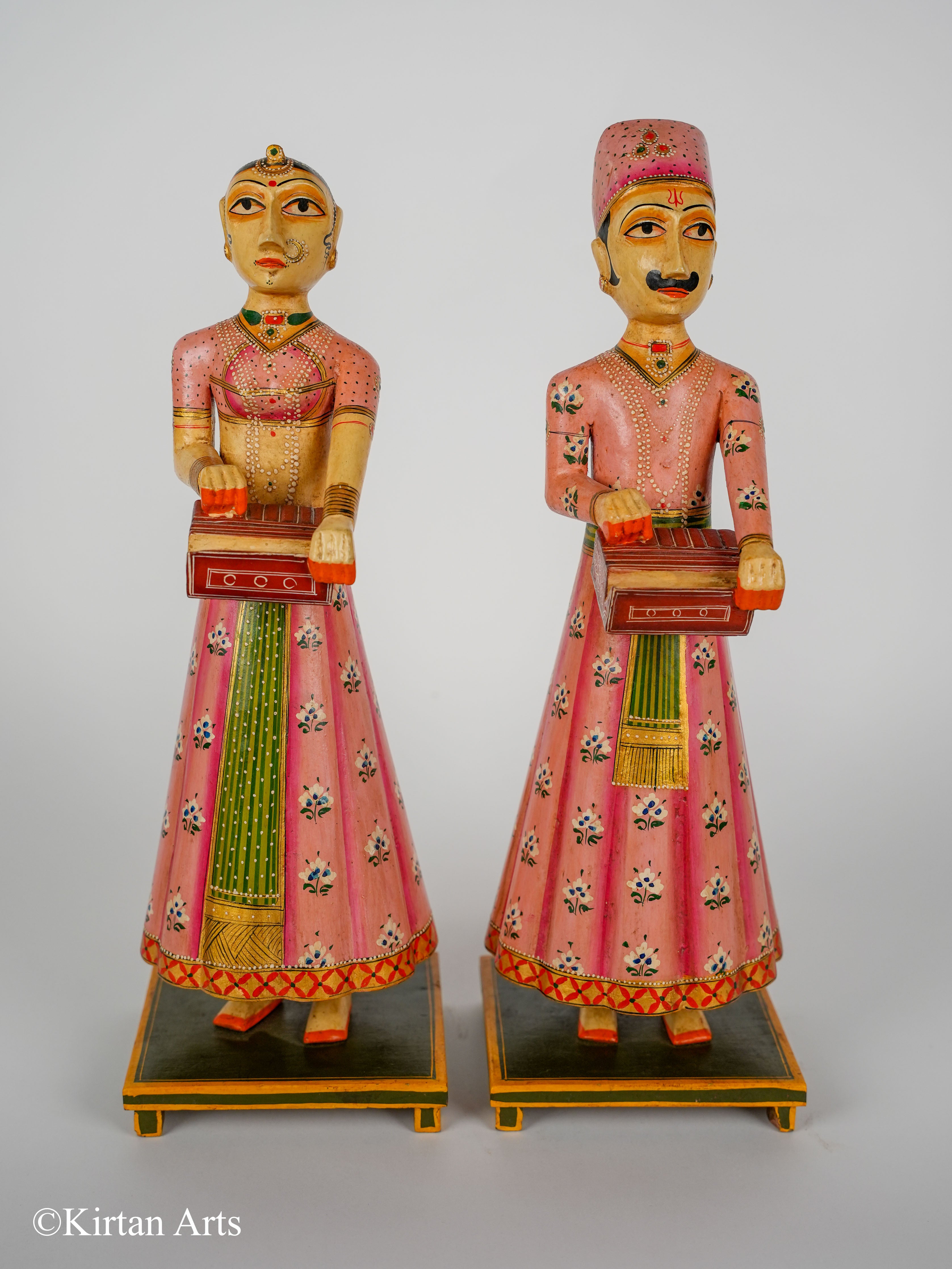 Gangaur Pair 18" – Kirtan Arts